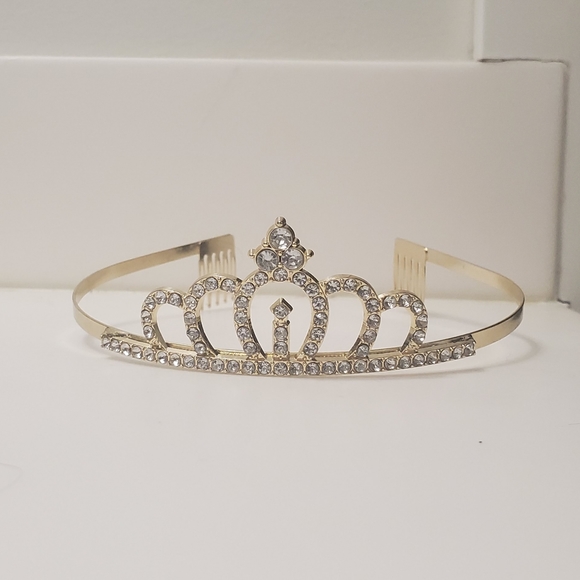 Accessories | Gold Gorgeous Tiara Worn Once | Poshmark